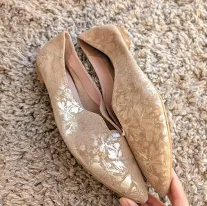 Sundance | Shoes | Sundance Fiore Leather Metallic Gold Floral Brocade ...
